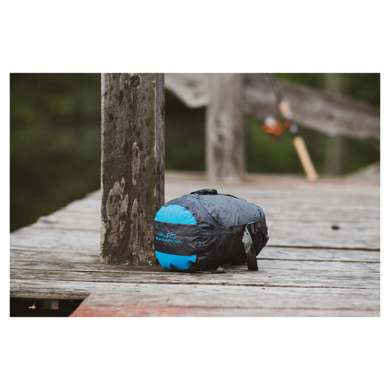 Alps Mountaineering Dry Sack - Hunter's Friend Europe